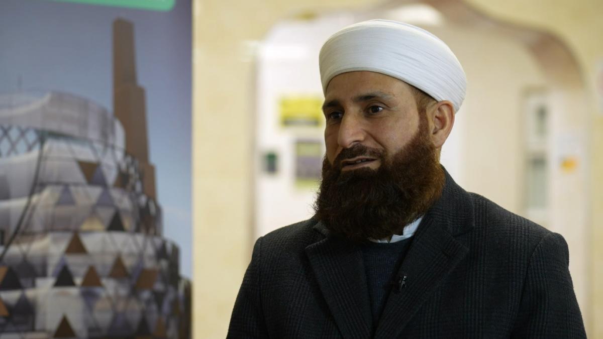 Your Local Jumuah - Ihsan Mosque Norwich | Islam Channel